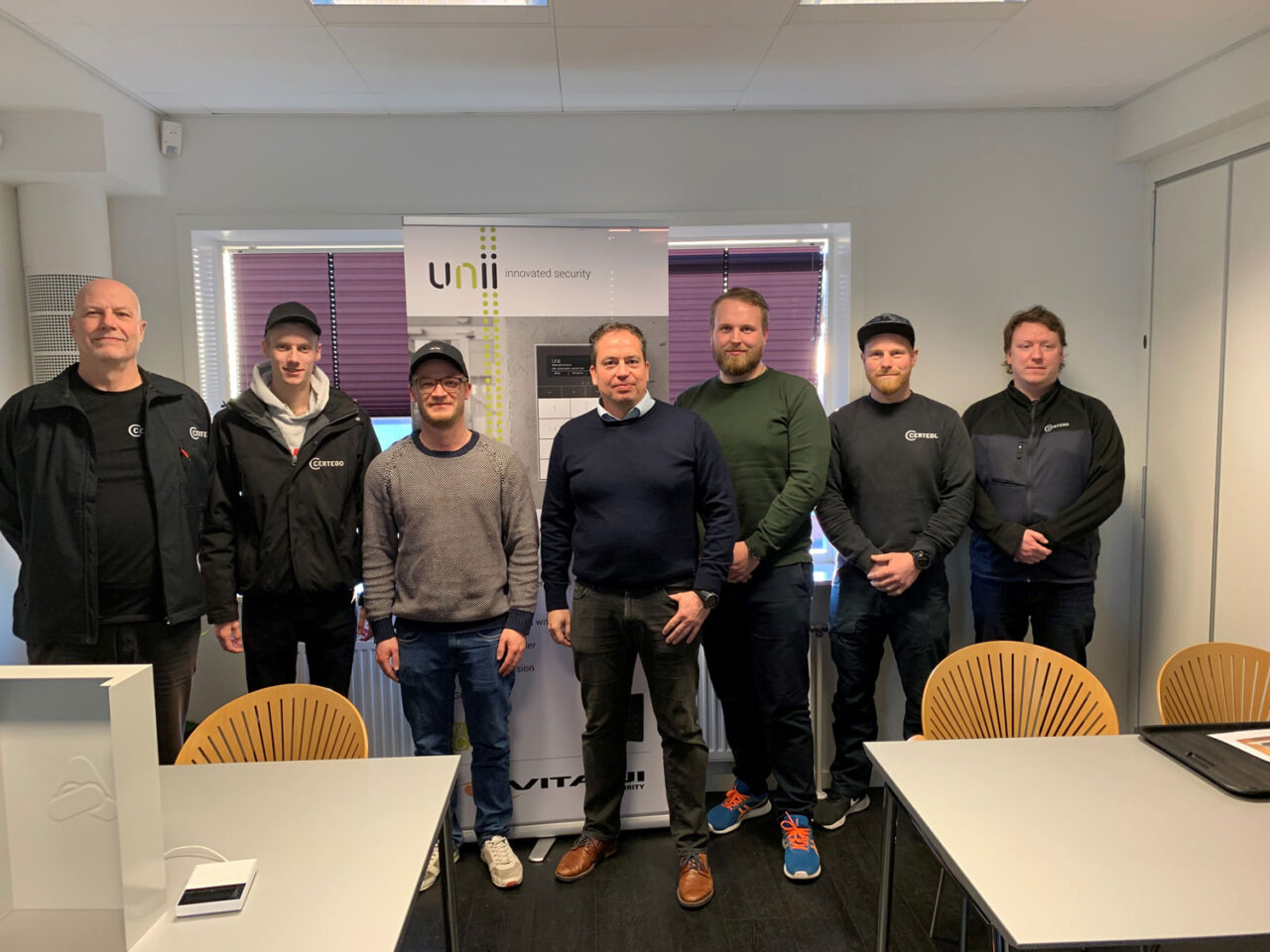 Alphatronics/UNii kurser - Vitani